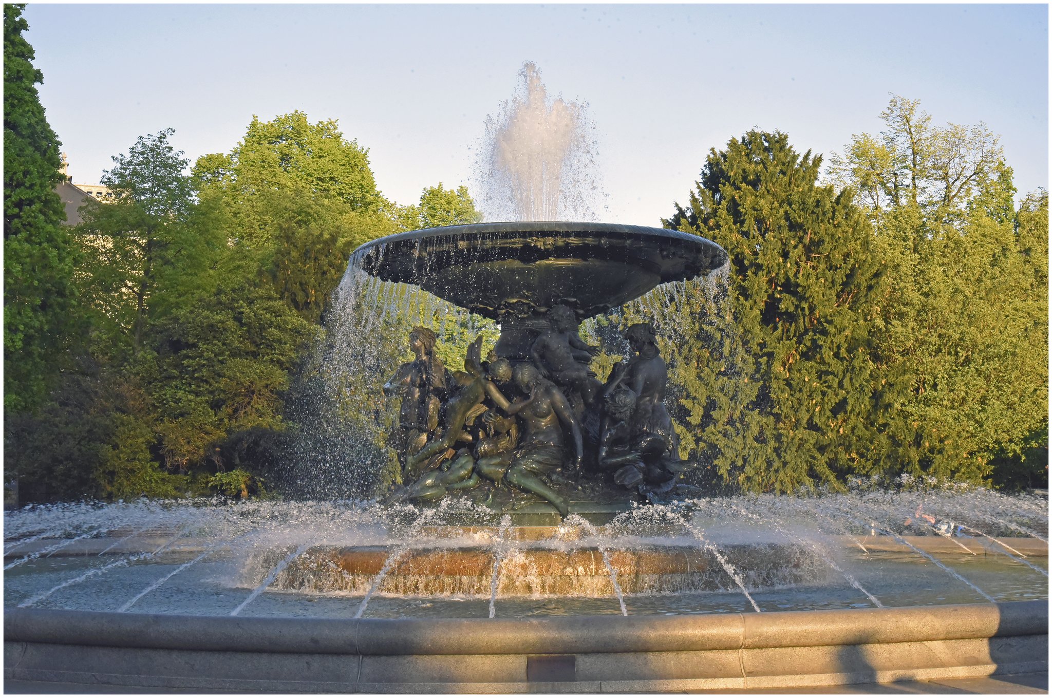 Springbrunnen in der Abendsonne