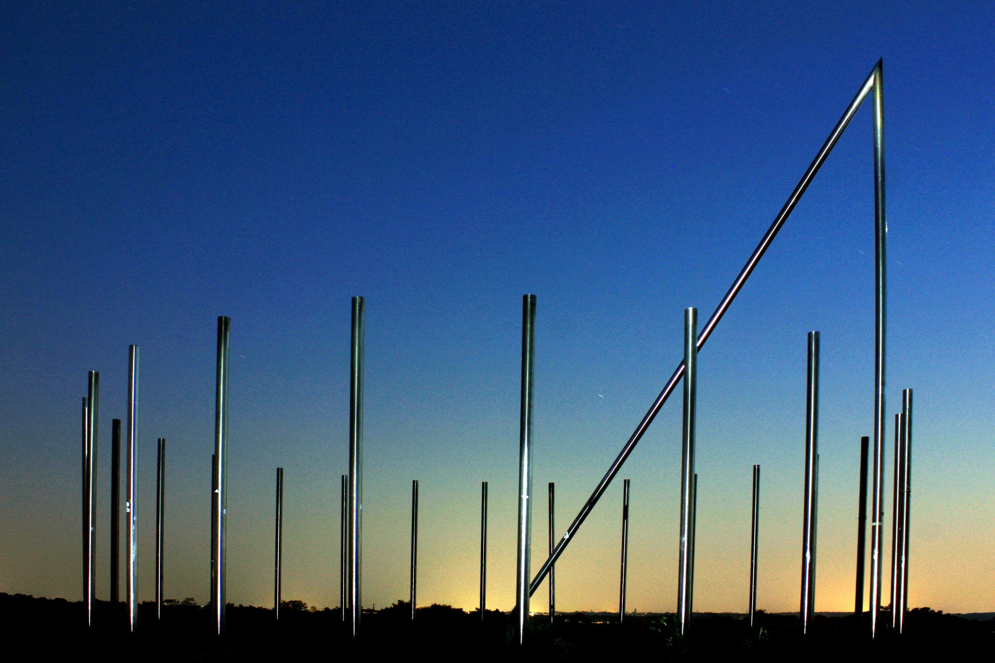 Zur blauen Stunde auf der Halde Schwerin in Castrop-Rauxel (II)