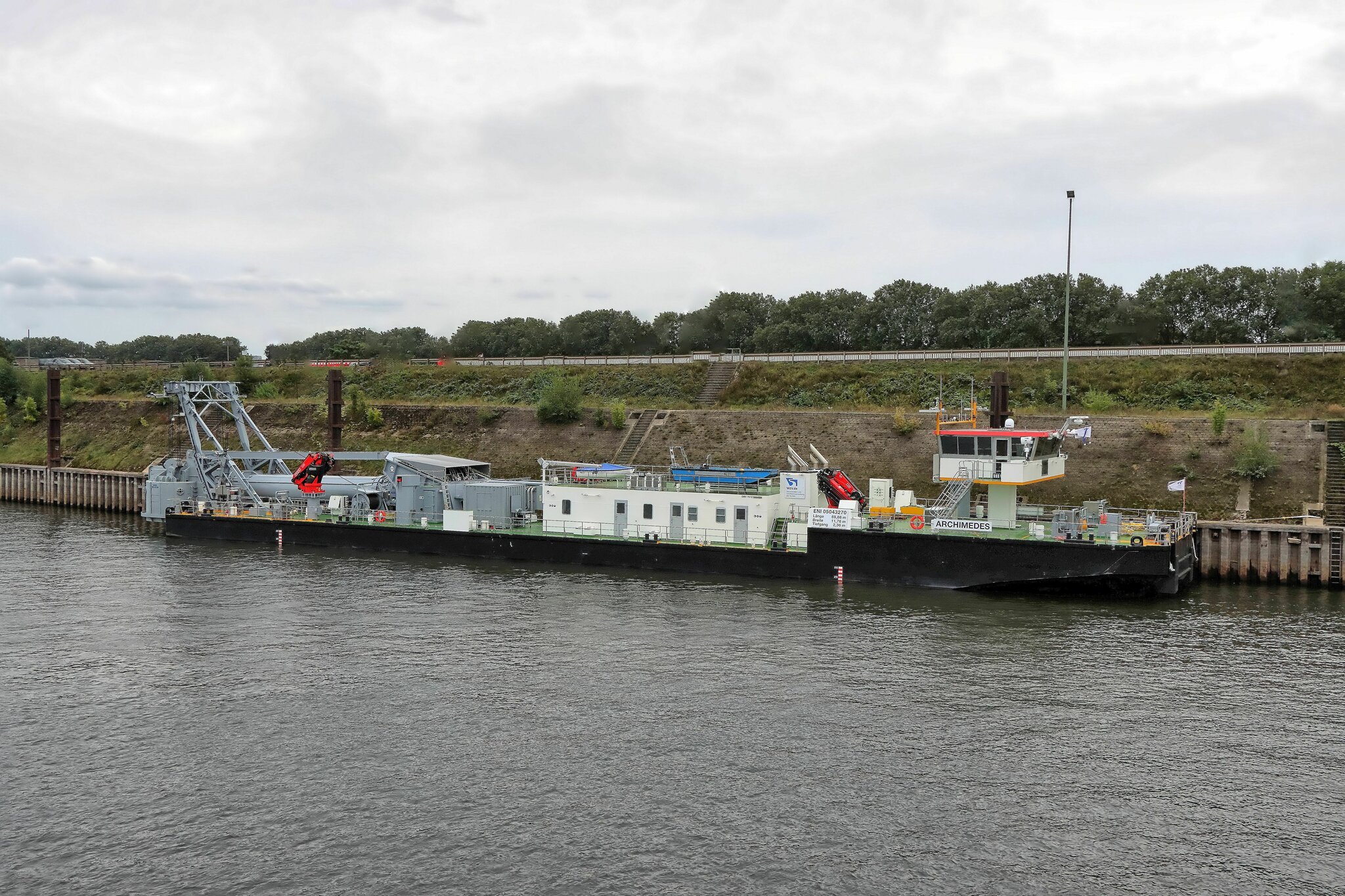 Neues Tauchklockenschiff Archimedes ersetzt die Carl-Straat
