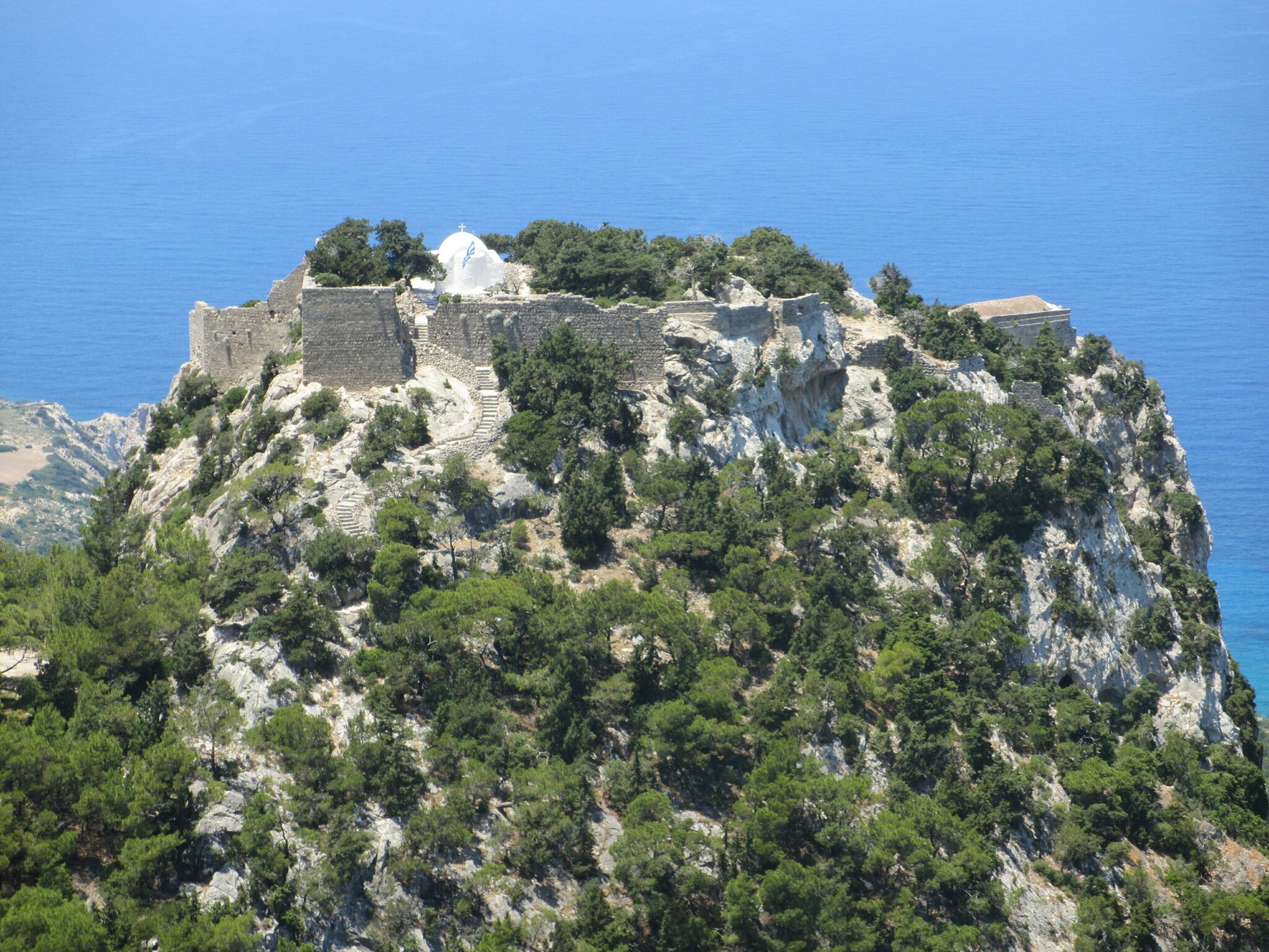 Rhodos - Atavyros "Castle Monolithos" ( ...ragt wie ein Finger aus dem ...