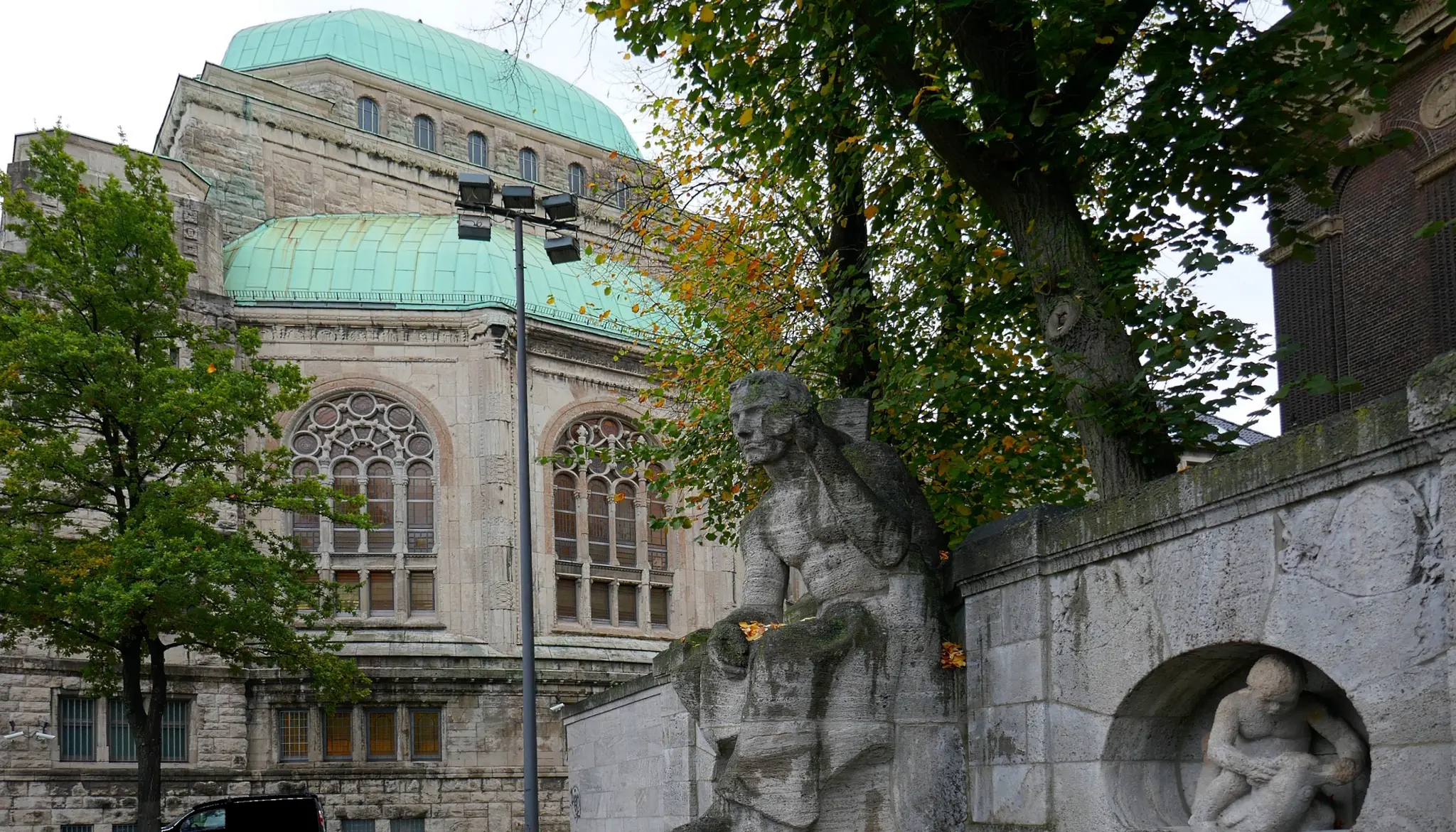 Berühmte Bauten - Die Alte Synagoge in Essen