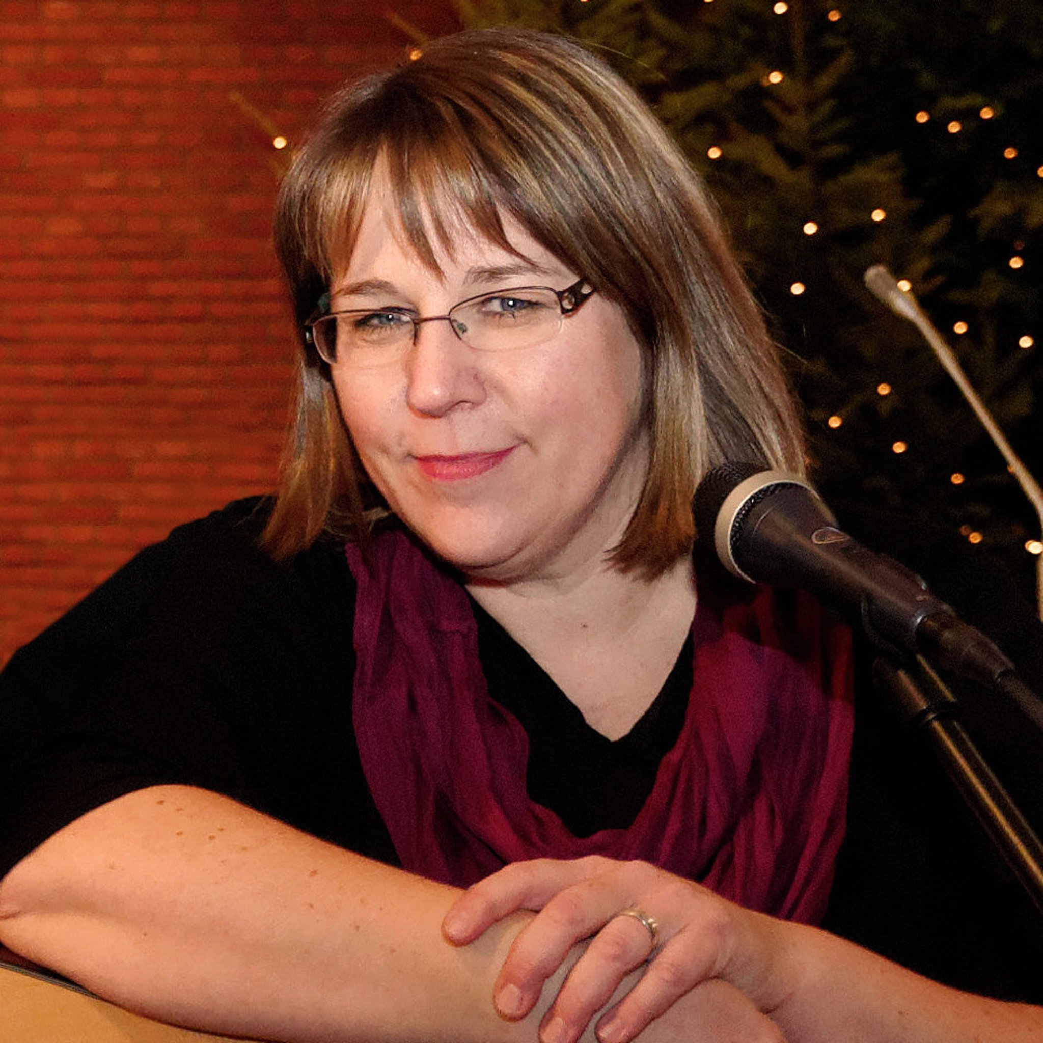 Sandra Behrens's Instagram, Twitter & Facebook on IDCrawl